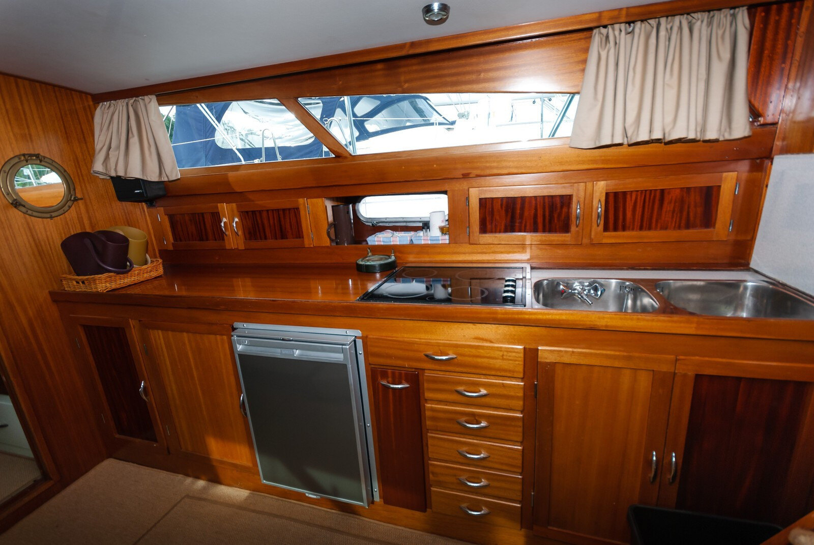 49 ft “Liberty” – A dream boat from the golden age – Skippern Yachts